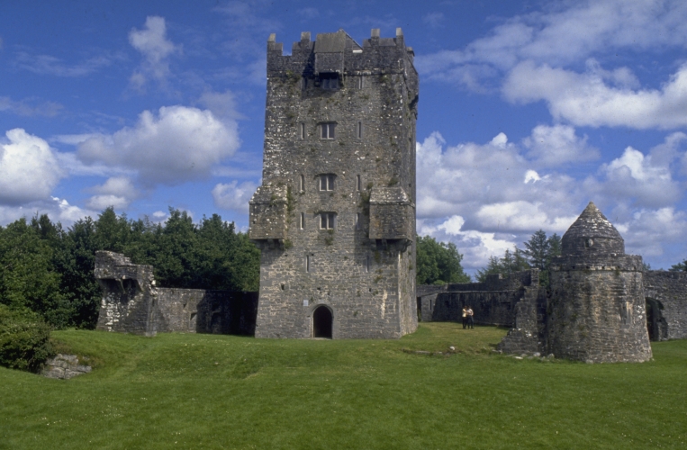 Aughnanure Castle